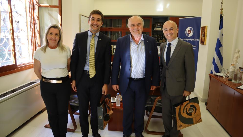 Ο Πρέσβης της Αργεντινής στο Επιμελητήριο Ηρακλείου | ΕΒΕΗ